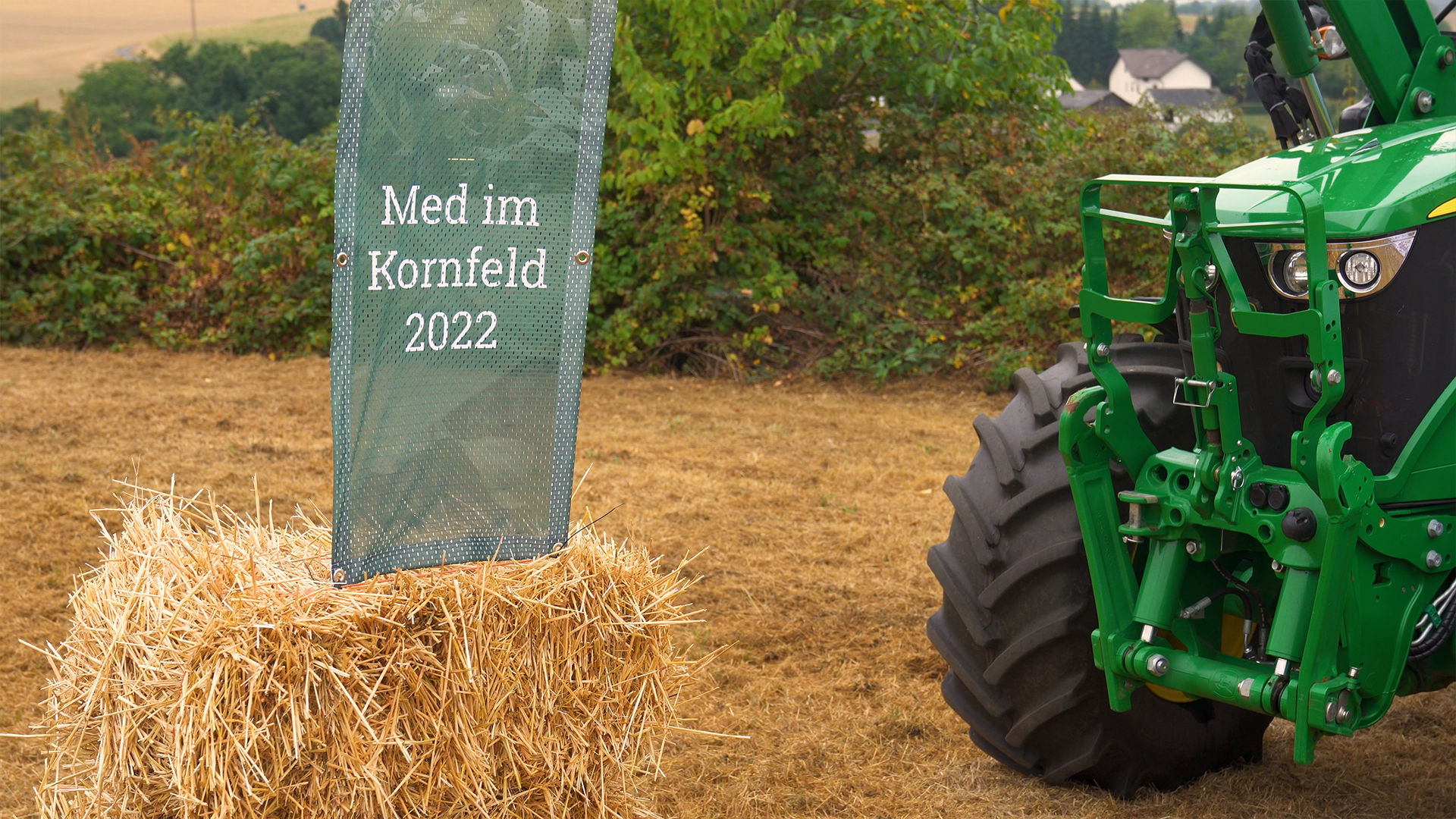 Med im Kornfeld: Ackern mal anders - DocCheck